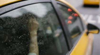 Best Lubricants for Car Window Tracks - Top Grease/Lube Options